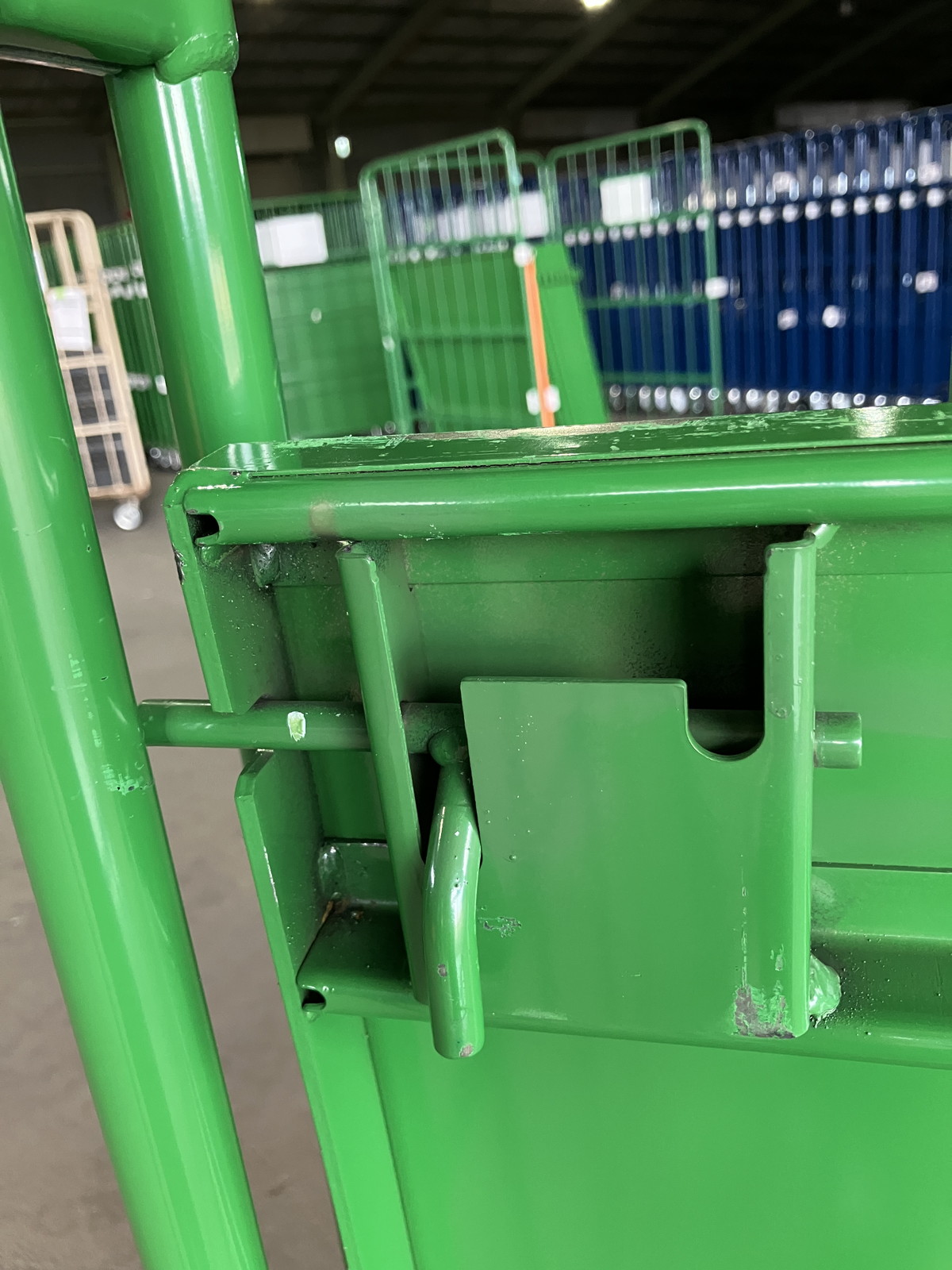 GU4RB-250909-005 | カゴ台車本体 | 中古でマテハン - 物流機器の買取・販売No.1